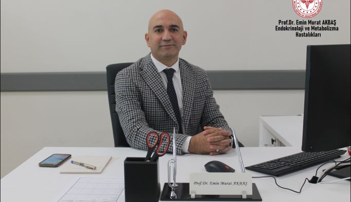 Prof. Dr. Akbaş hasta kabulüne başladı - Manşet Gazetesi